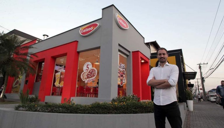 Calzoon Sucos e Calzones inaugura 22 novas franquias até abril