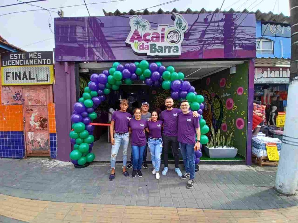 Matheus Freitas fatura com 3 franquias do Açaí da Barra