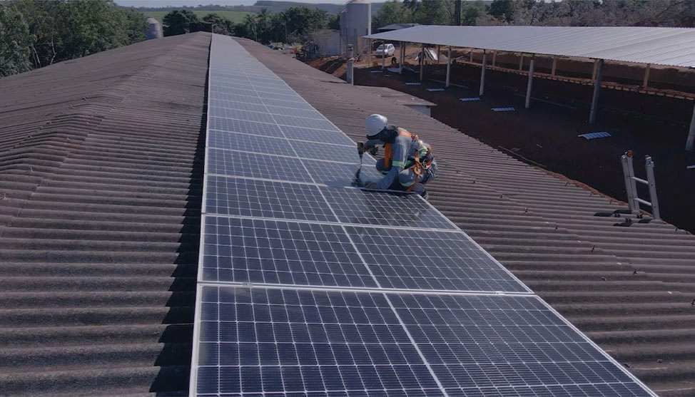 Kinsol projeta mil unidades de microfranquia em energia solar
